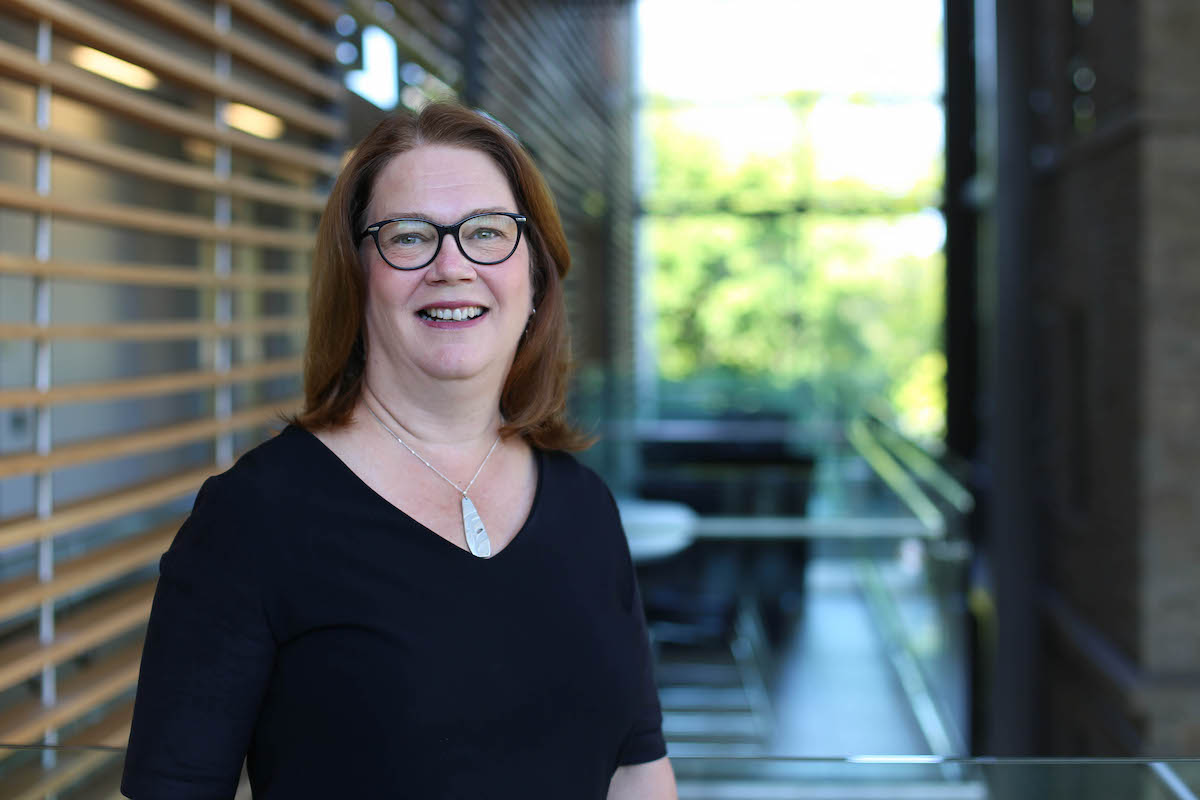 Dr. Jane Philpott begins as Dean, Faculty of Health Sciences | Faculty ...